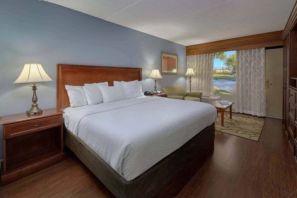 3 Unique Features of our Riverside King Room with a Private Balcony